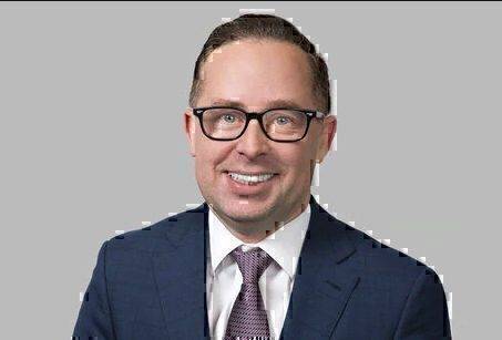 Shareholders Want Qantas To Reevaluate Its Stance on Deportations