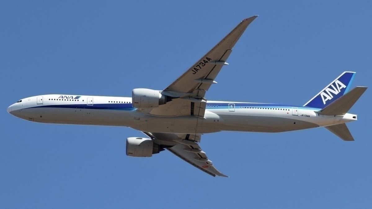 ANA’s New Boeing 777 Cabin With Business Suites Will Operate To New ...