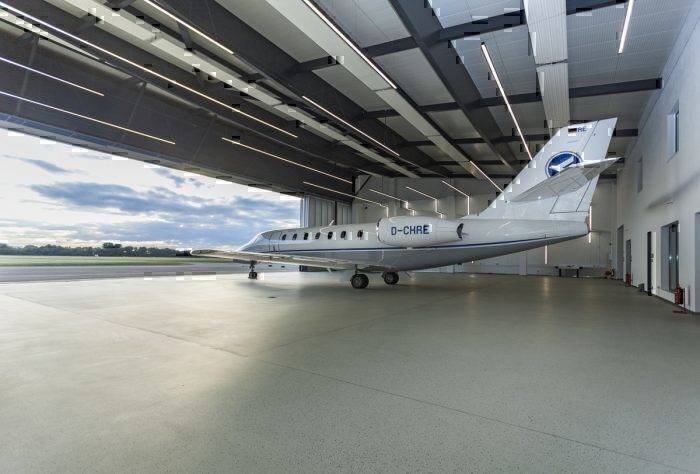 How This Airline With 3 Planes Sells $1bn Worth Of Flight Tickets Per Year