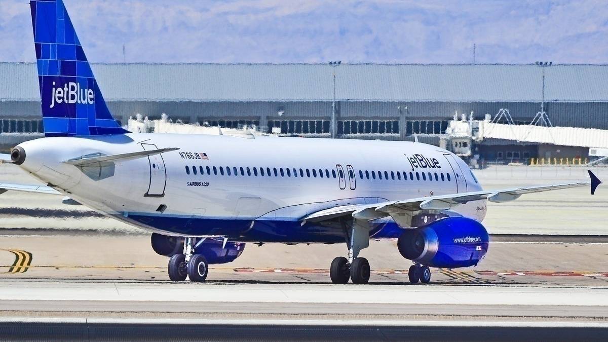 JetBlue Reduces Passenger Compensation For Delays