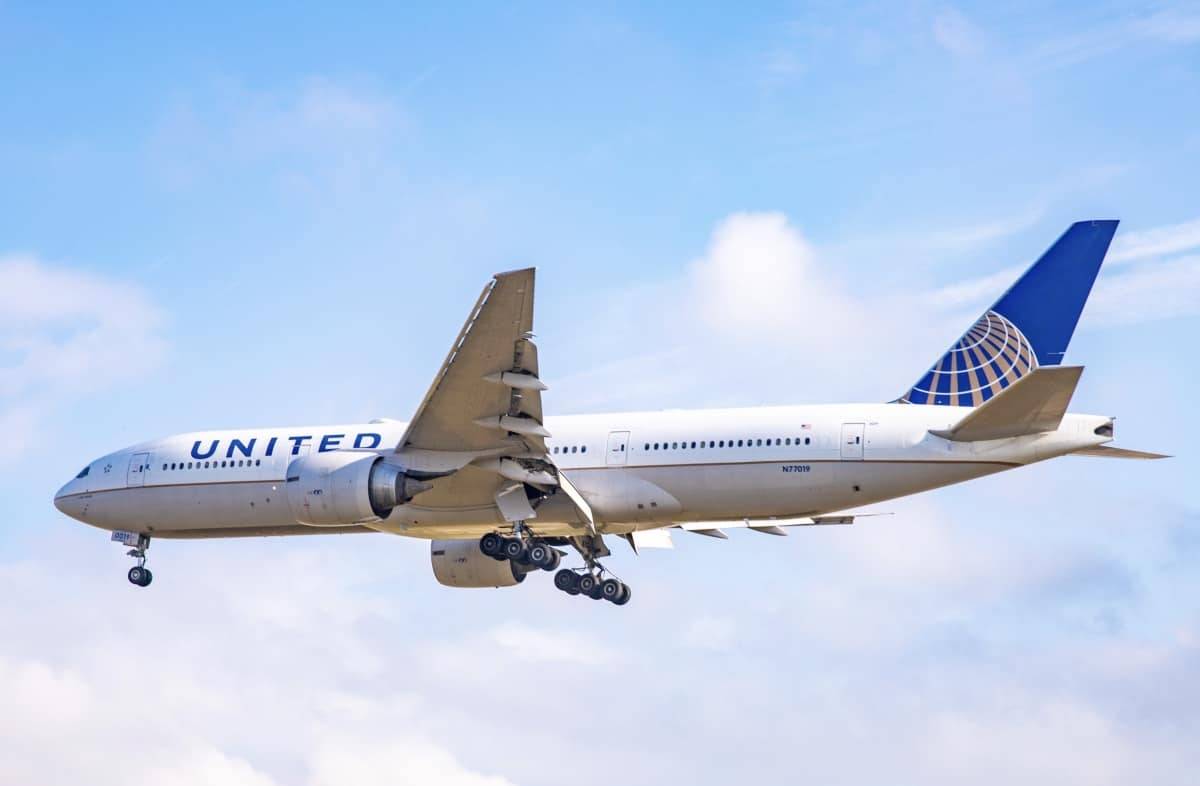 Transatlantic Flight Paths Could Soon Become The Airline's Responsibility