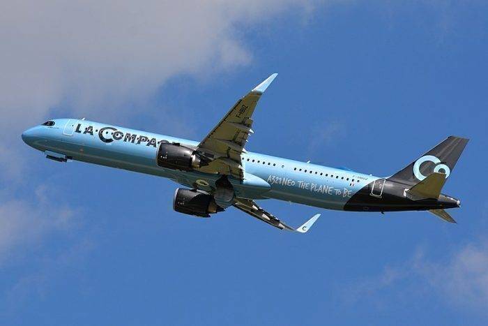 All Business Class Airline La Compagnie Suspends Operations