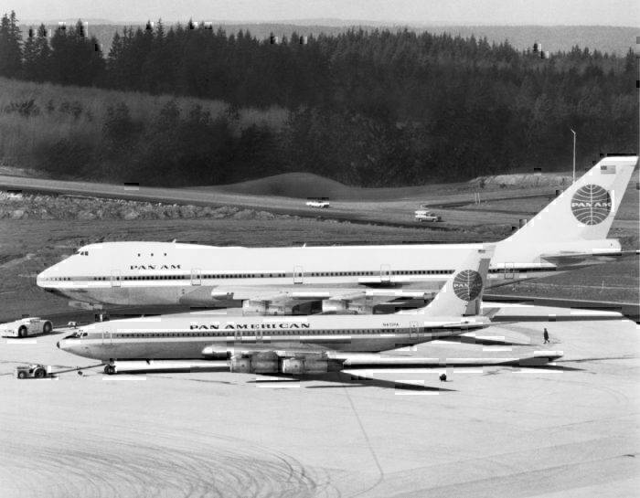 Why Did Boeing Build The 747 Jumbo Jet?