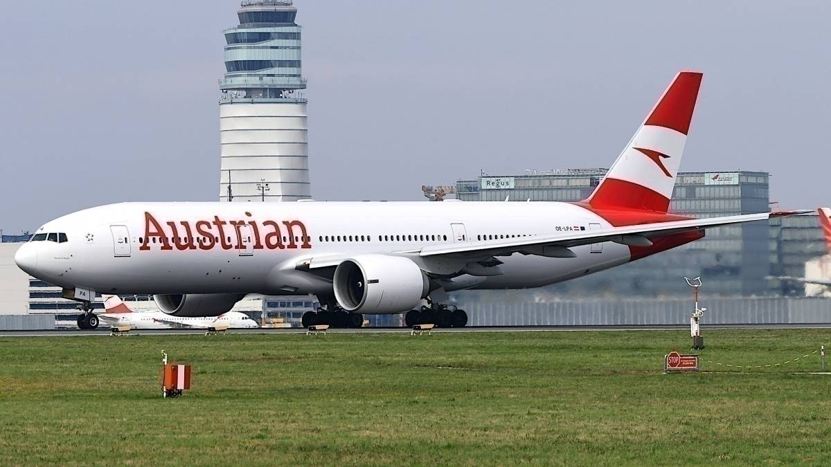Austrian Airlines Delays Flight Resumption A Fifth Time