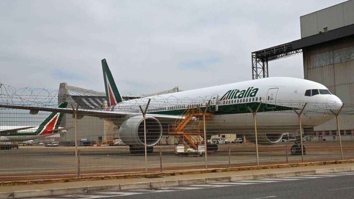 Alitalia Is Now Only Operating Short-Haul Flights