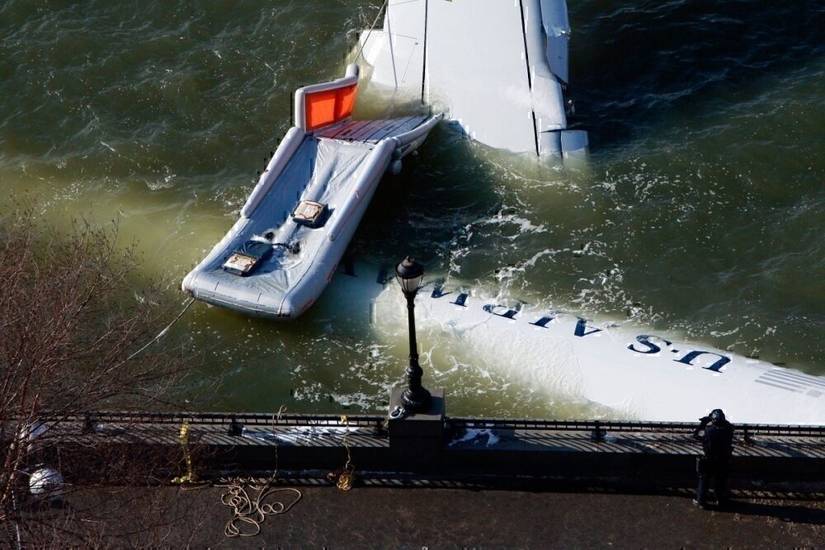 What Happens If An Airplane Lands in Water?