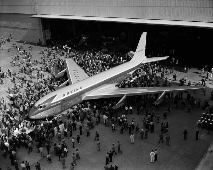 Why Are Aircraft Made Out Of Aluminium And Composites?