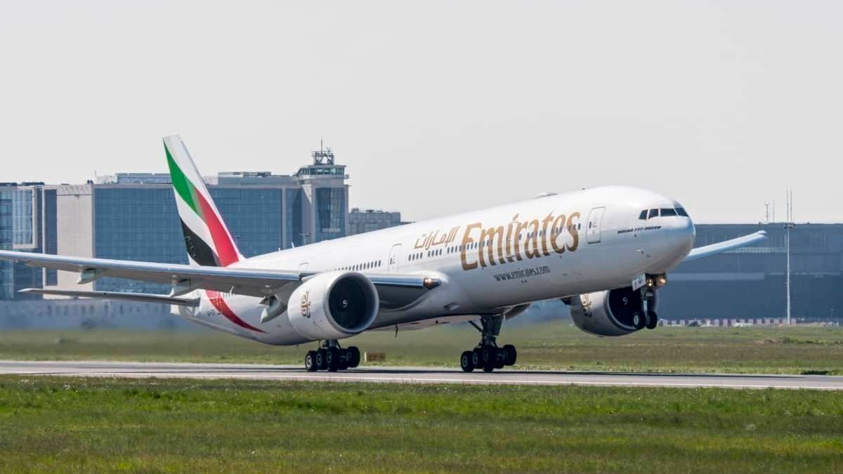 Emirates Boeing 777 Door Damaged In Manila After Jetbridge Malfunction
