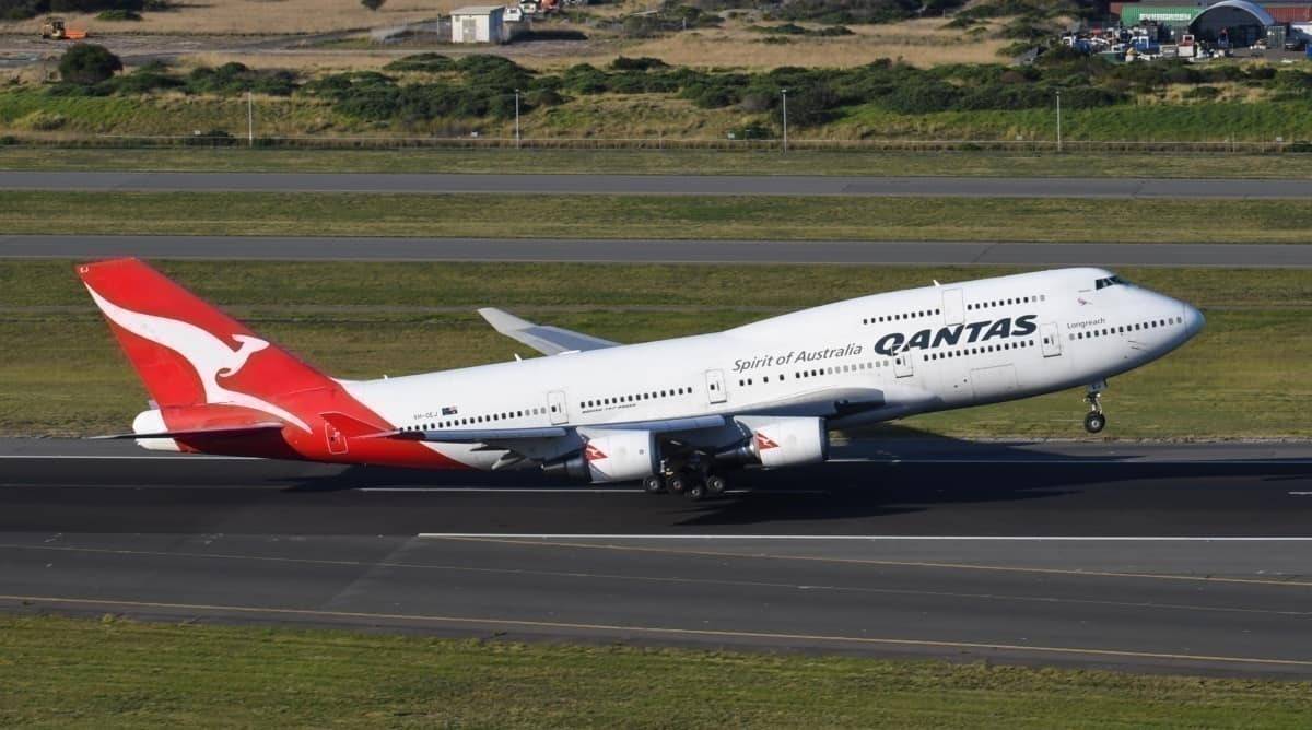 Qantas Draws Kangaroo In The Sky With Retired Boeing 747