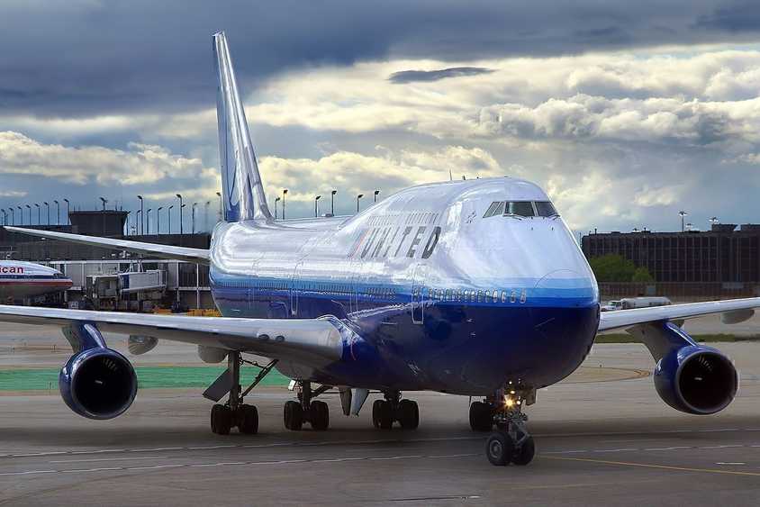 When & Why Did United Airlines Retire The Boeing 747?