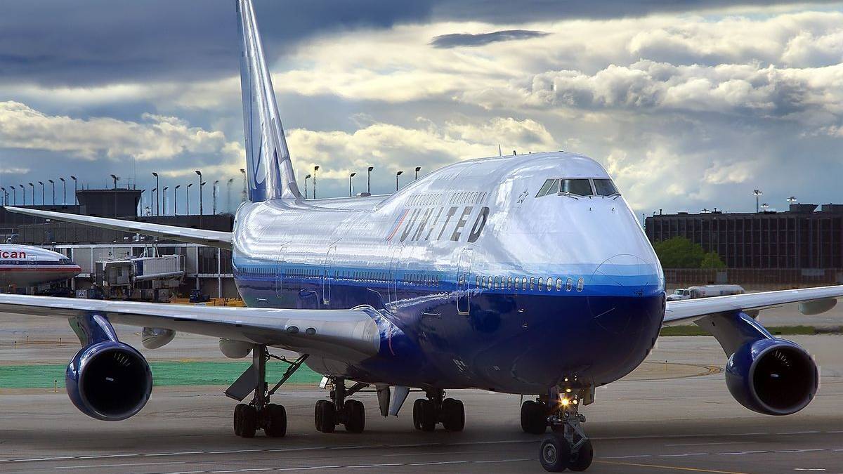When Did Each US Carrier Retire Its Boeing 747s?