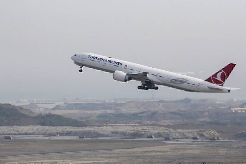What Are The Oldest Planes Flying For Turkish Airlines?