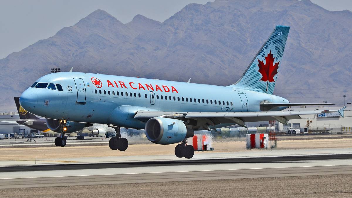 Air Canada Airbus A319 Returns To Los Angeles Over Cargo Door Indication