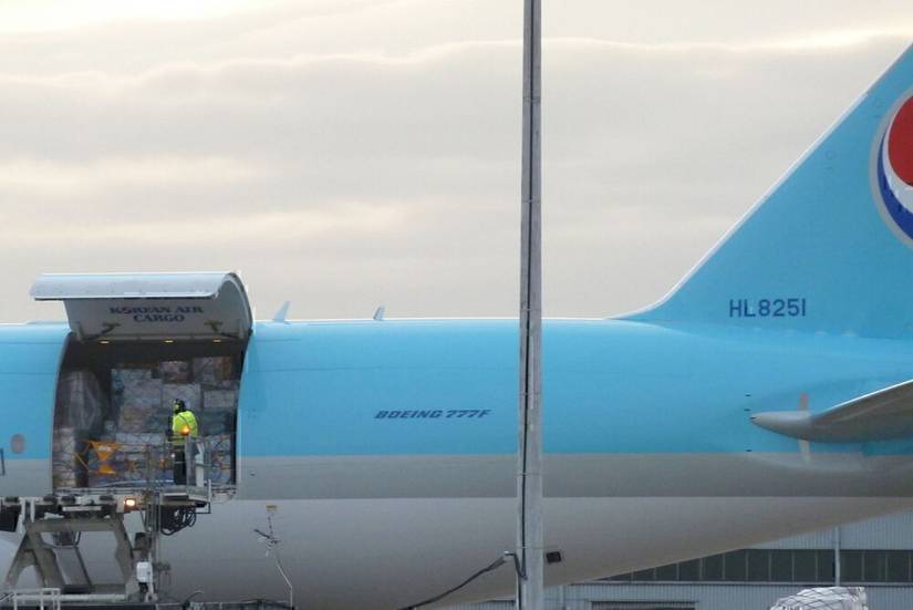 Boeing 777-300ER Freighter Conversion Gains Interest From Cargolux