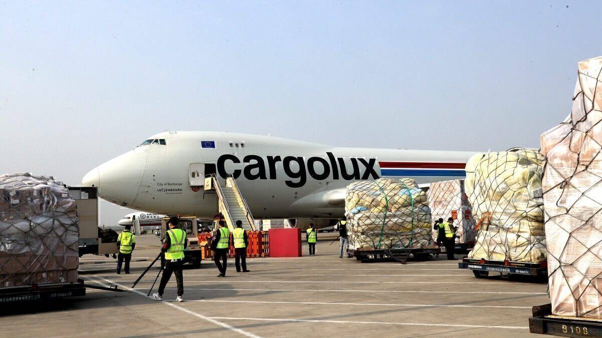 Boeing 777-300ER Freighter Conversion Gains Interest From Cargolux