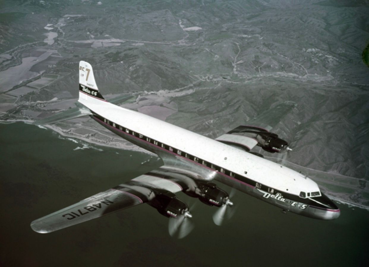 The DC-7: Last Of The Douglas Propeller-Powered Transports
