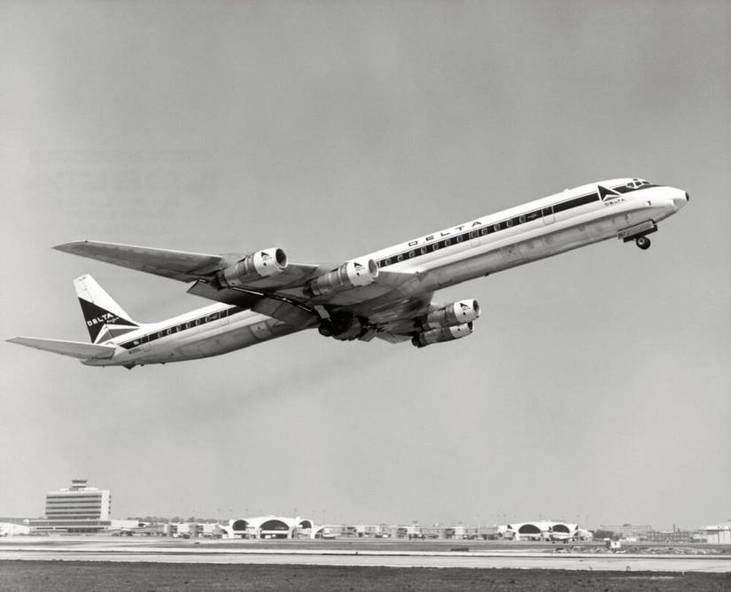63 Years Ago Today The Douglas DC-8 Entered Service