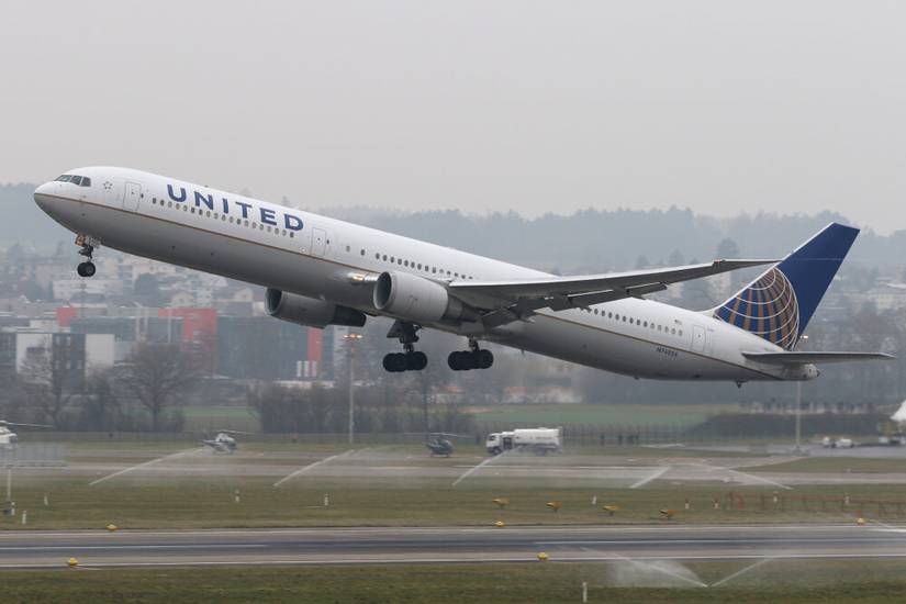 How To Identify The Different Commercial Aircraft
