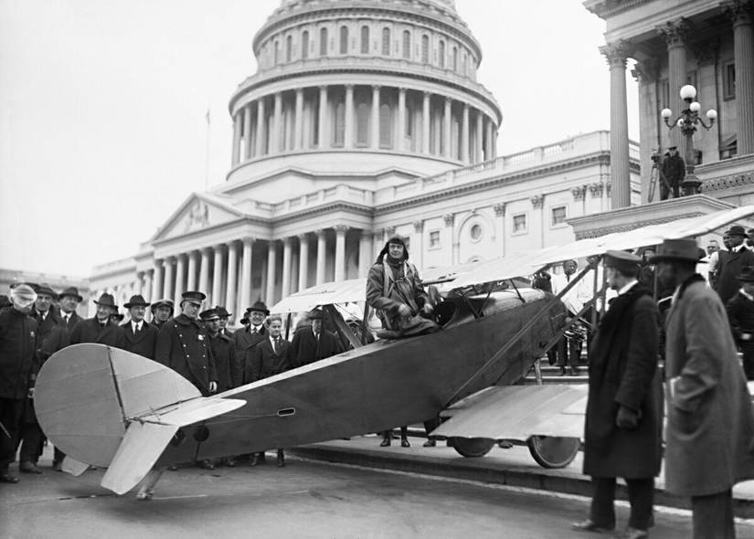 Early Autopilot Solutions & How They Evolved Into Today's Systems