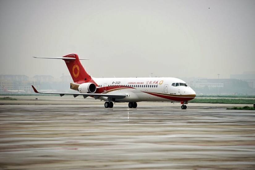 The Story Of The COMAC ARJ21 - China's 90 Seat Regional Jet
