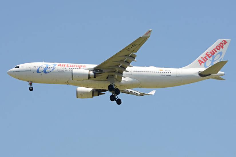World2Fly's First Airbus A350 Rolls Out Of The Paint Shop