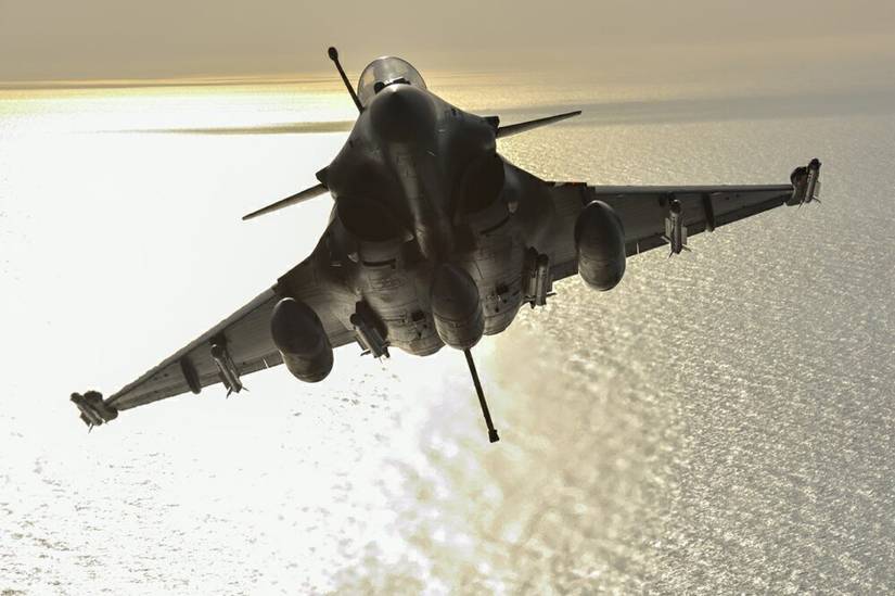 What's The Most Maneuverable Fighter Jet In The World?