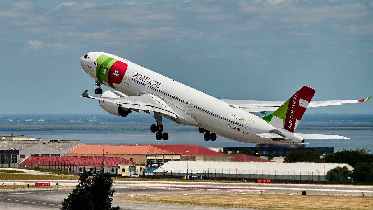 What Cabins Does TAP Air Portugal Offer?