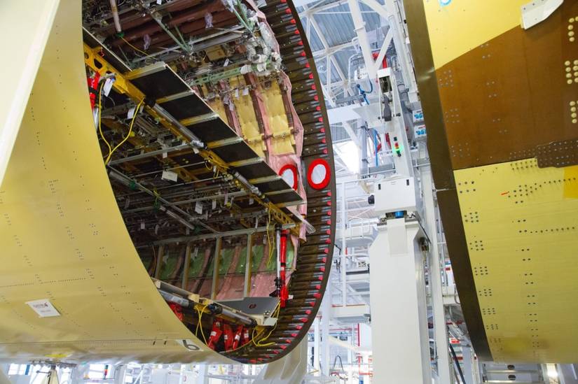 In Photos: How An Airbus A350 Is Built