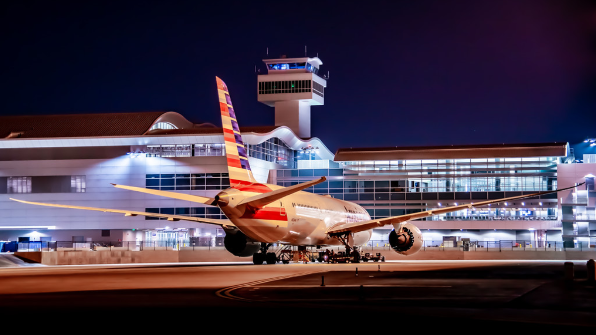 Man Trespasses Into Secure Area At LAX And Accesses Aircraft