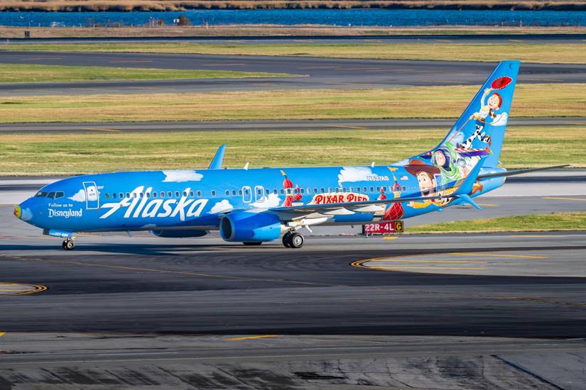 Azul Supports Disney World With Latest A320neo Livery