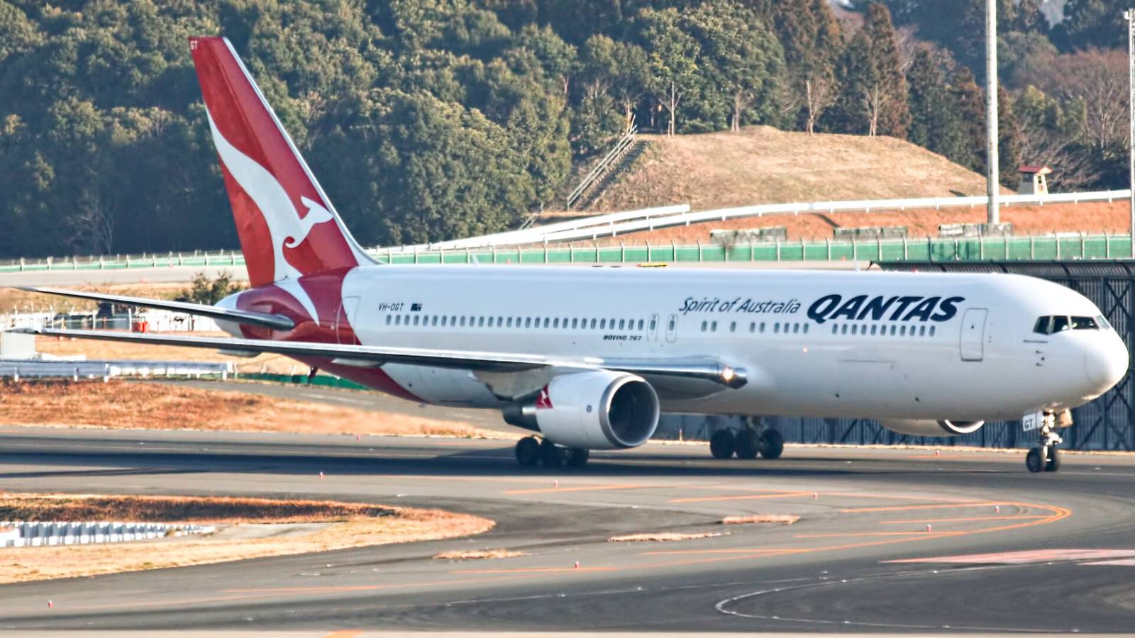 Throwback: Qantas' Boeing 767 Years