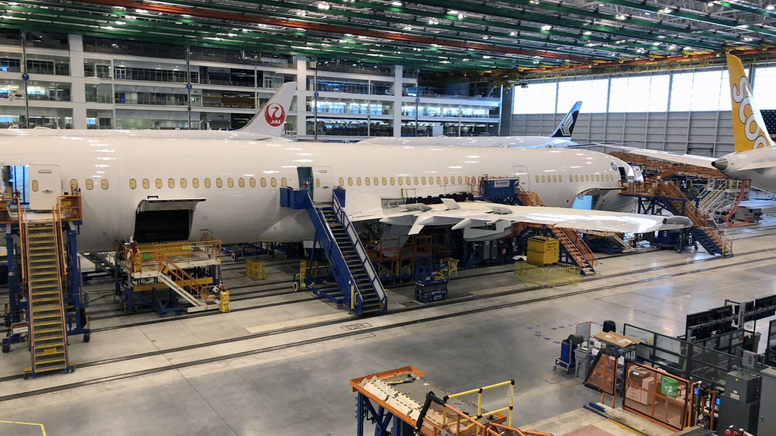 How Is A Composite Commercial Jet Aircraft Built?