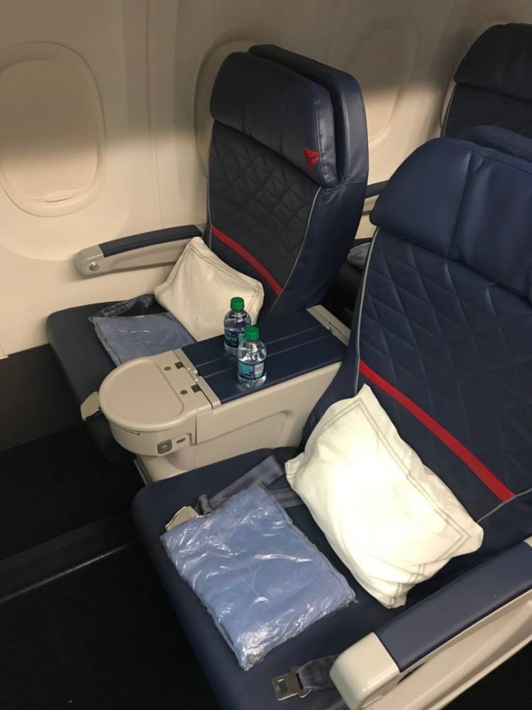 Delta Boeing 757-200 Seat Map: 199-Seat Layout & Amenities