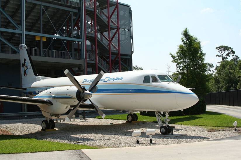 "Mickey Mouse One": Meet Disney's Grumman Gulfstream I