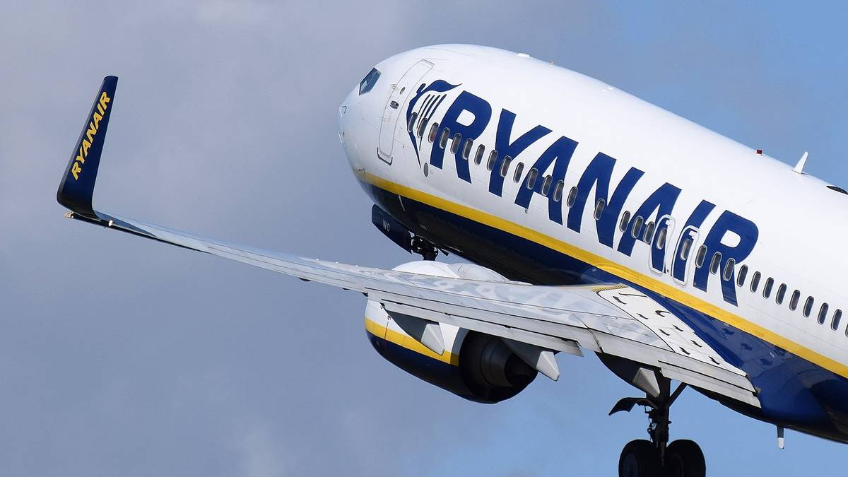 Ryanair Celebrates 35 Years Of Shannon Flights