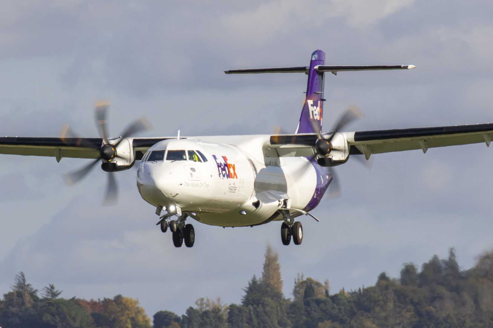 FedEx Expands Fleet With World’s First Converted ATR 72-600 Freighter