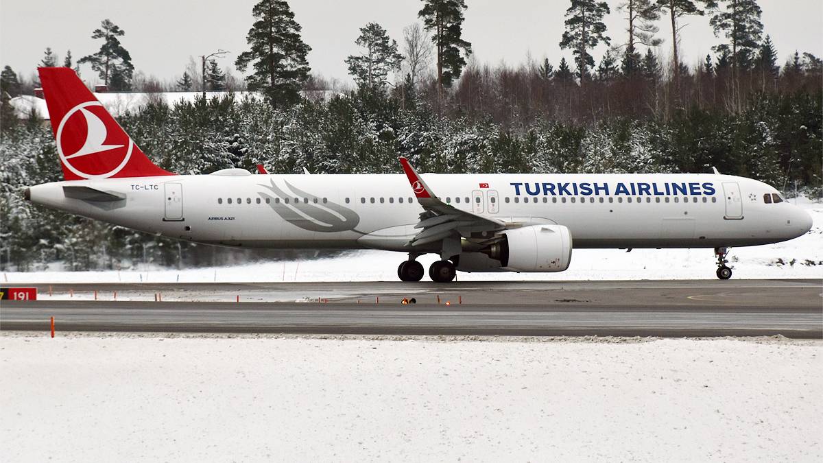 How Aircraft Ice Protection Systems Work