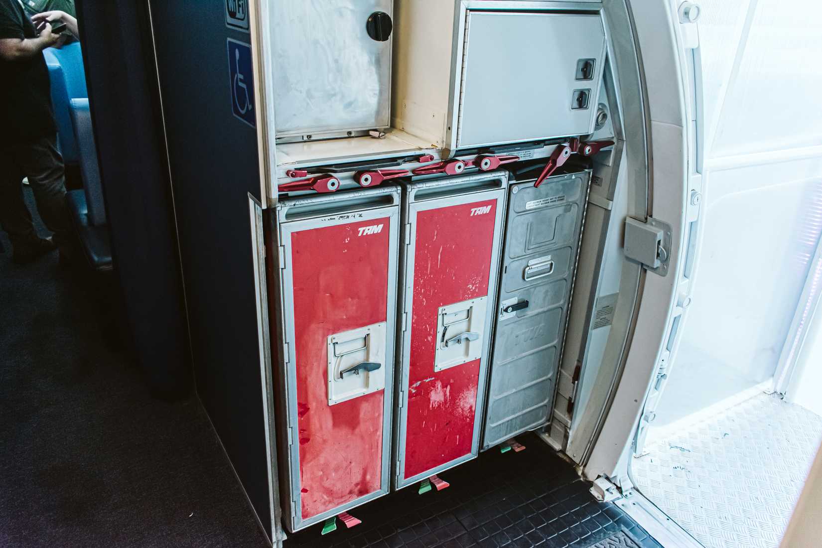 When Was The Airline Trolley Invented?