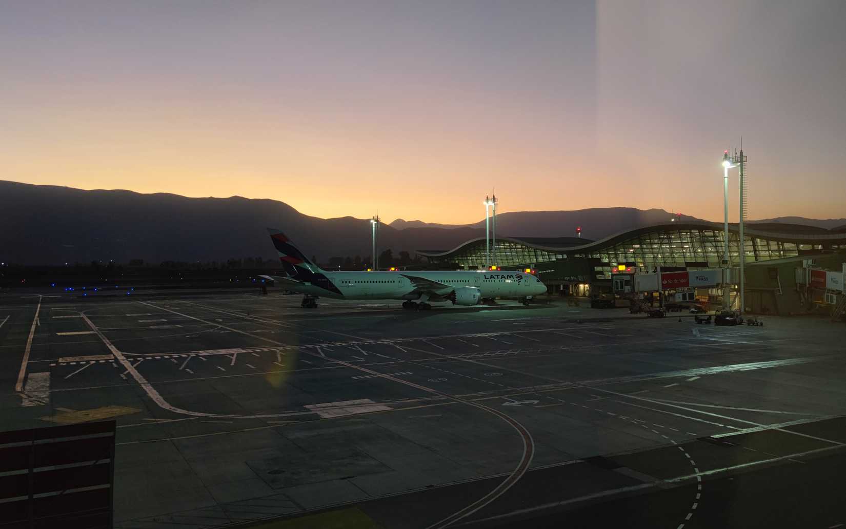 Examined: The Airlines & Routes Connecting The US With Chile