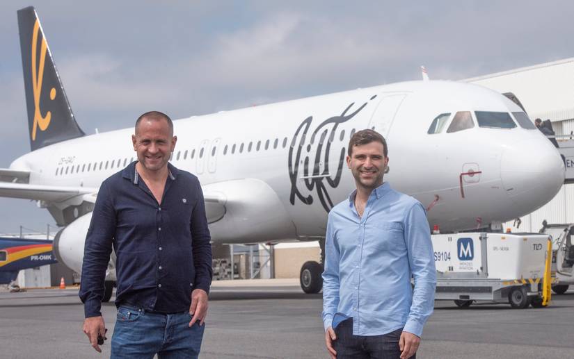 Cool: Cape Town Opera Performs On Lift Flight