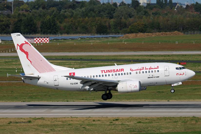 The 737NG Family's Smallest Variant: Which Airlines Fly The Boeing 737-600?