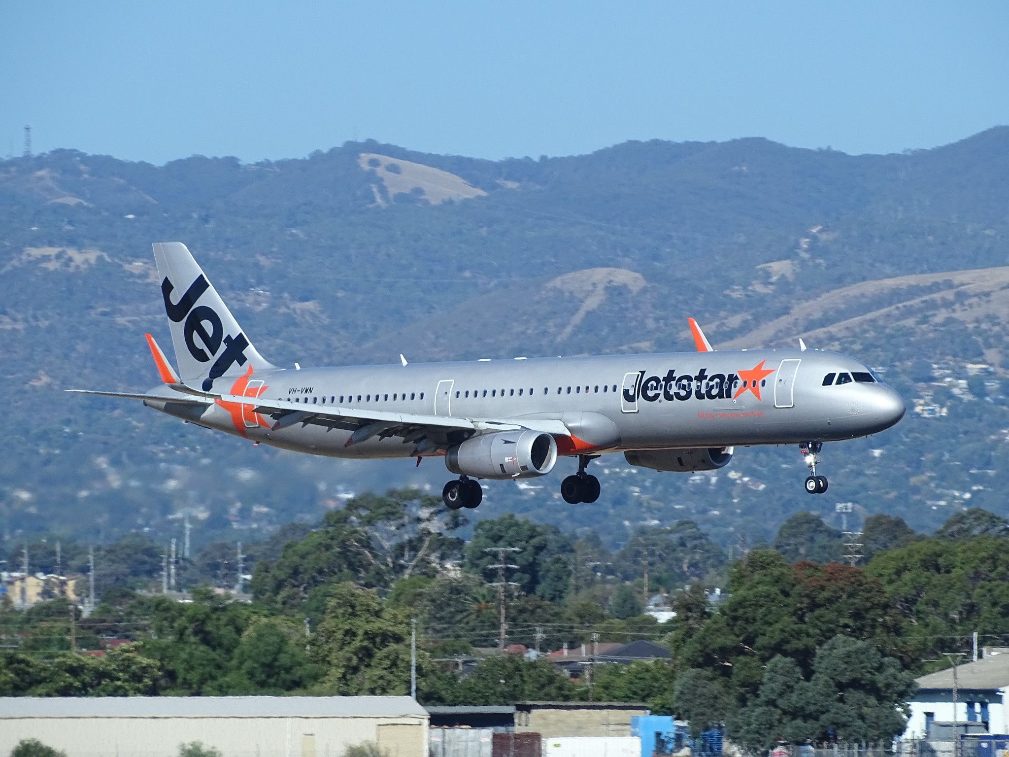 Silver And Orange: The Fleet Of Australia's Jetstar Airways