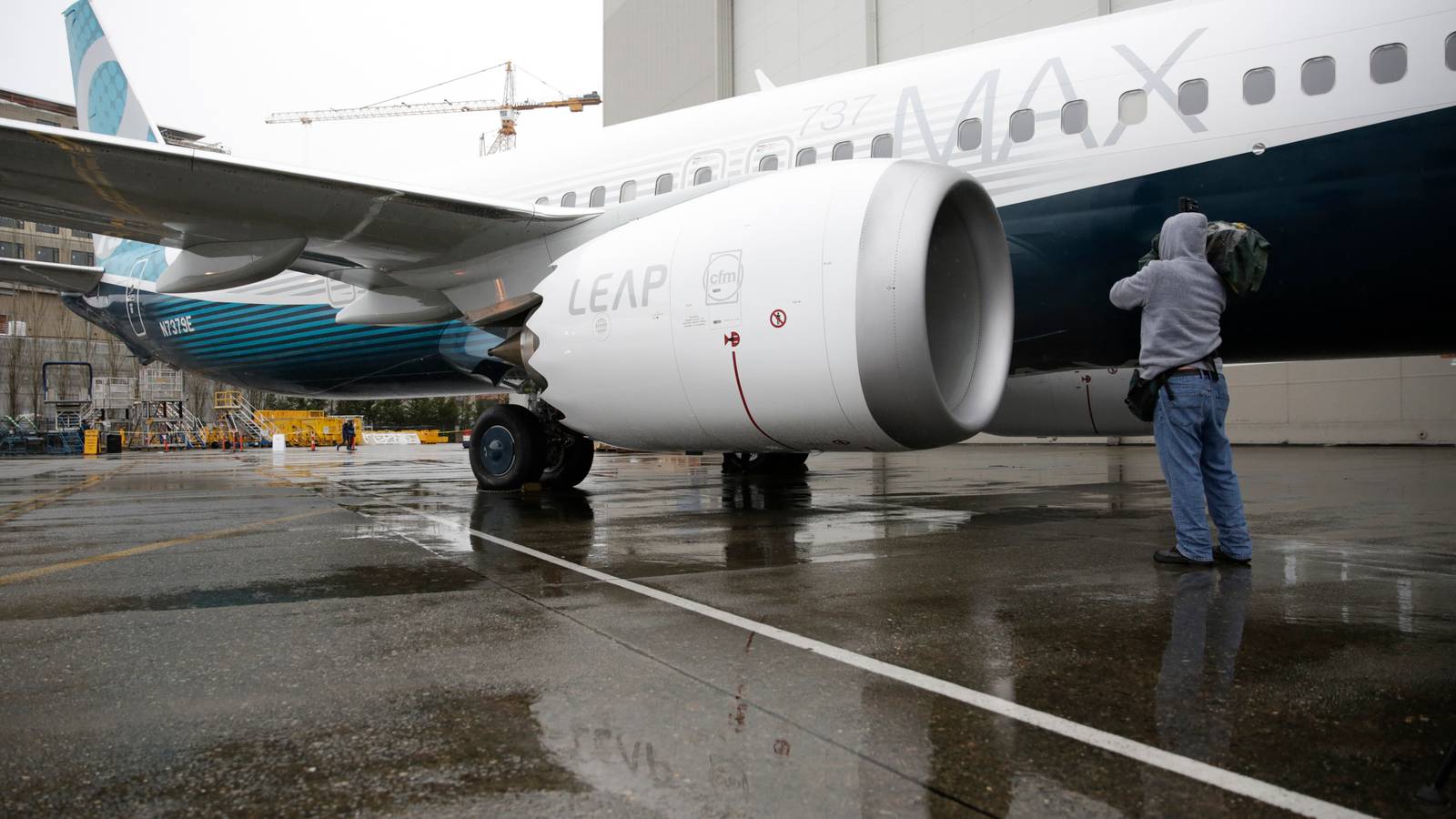 Boeing Is Removing Engines From Built 737 MAX Inventory Amid Supply ...