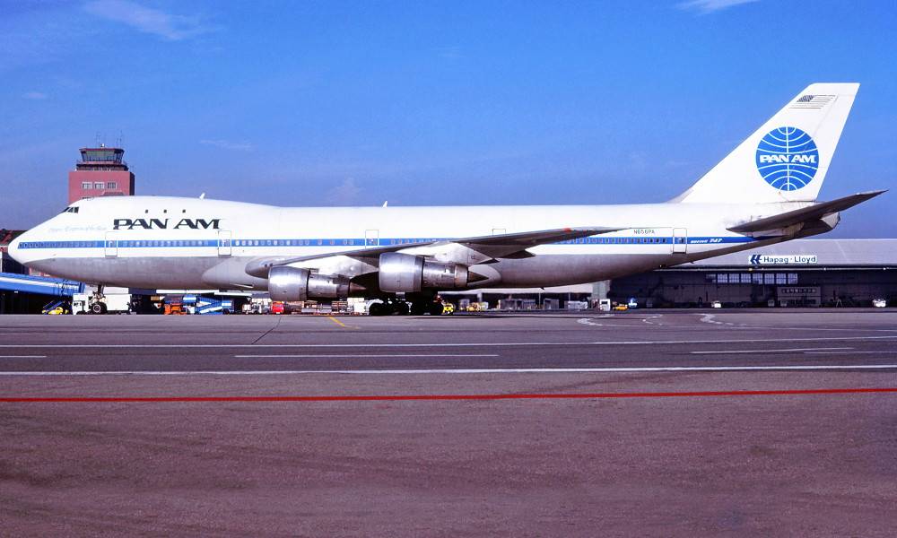 Pan Am Pilots Once Used A Boeing 747's Escape Hatch To Flee A Hijacking