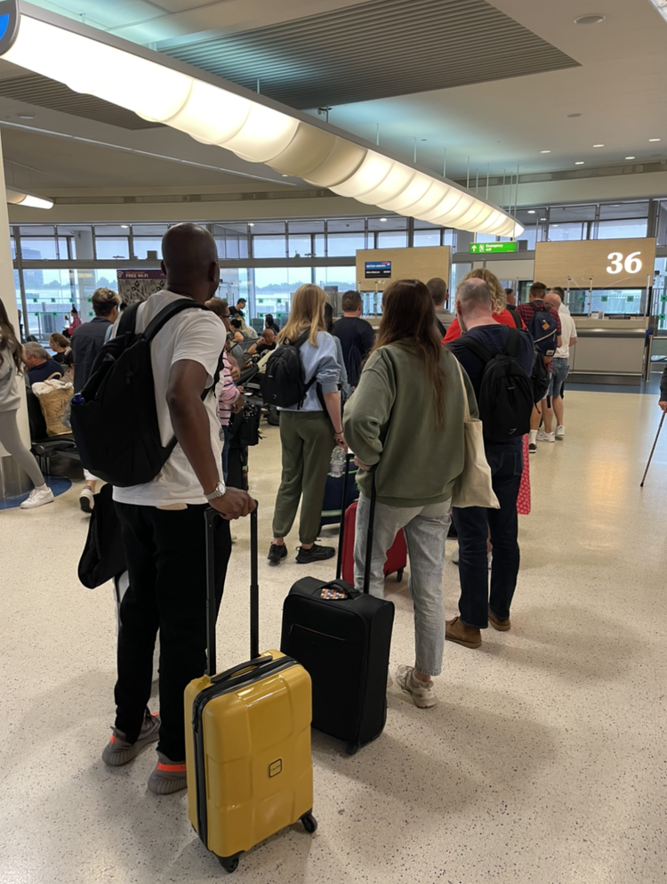 Flight Review: Iberia Express Vs British Airways Milan to London