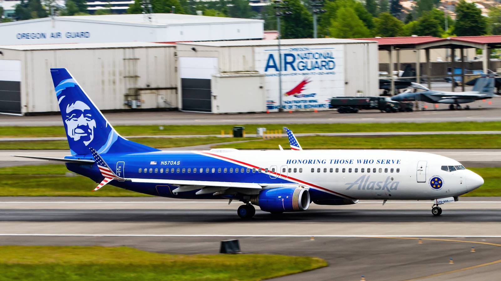 How Can Military Pilots Transition To Commercial Flying?