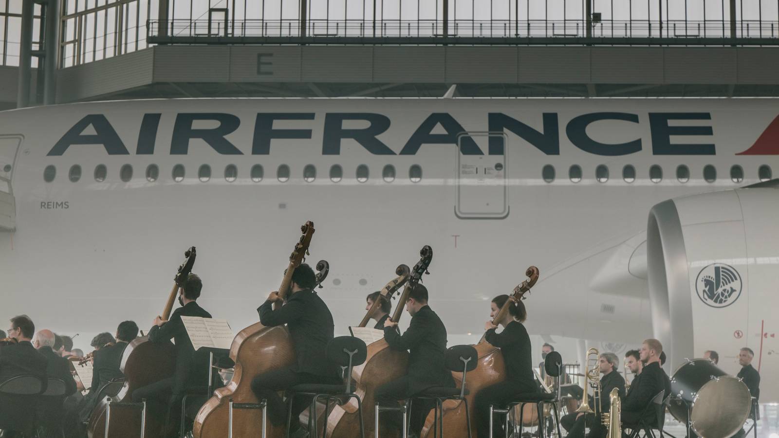 Air France Copies Lufthansa With Airbus A350 Orchestra Stunt