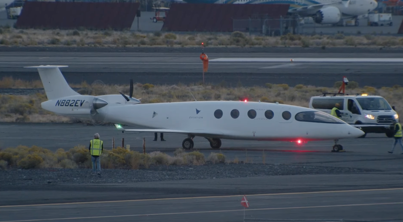 Eviation’s All-Electric Commuter Plane Takes To The Skies For The First ...