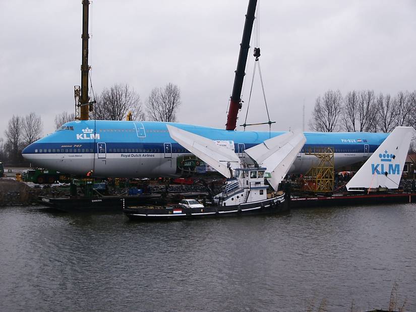 How A KLM Boeing 747 Made Its Final Journey By Barge In 2004