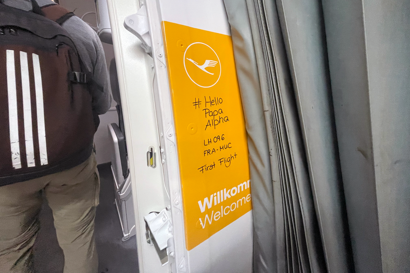 Flight Review: Lufthansa's Inaugural Boeing 787-9 Flight